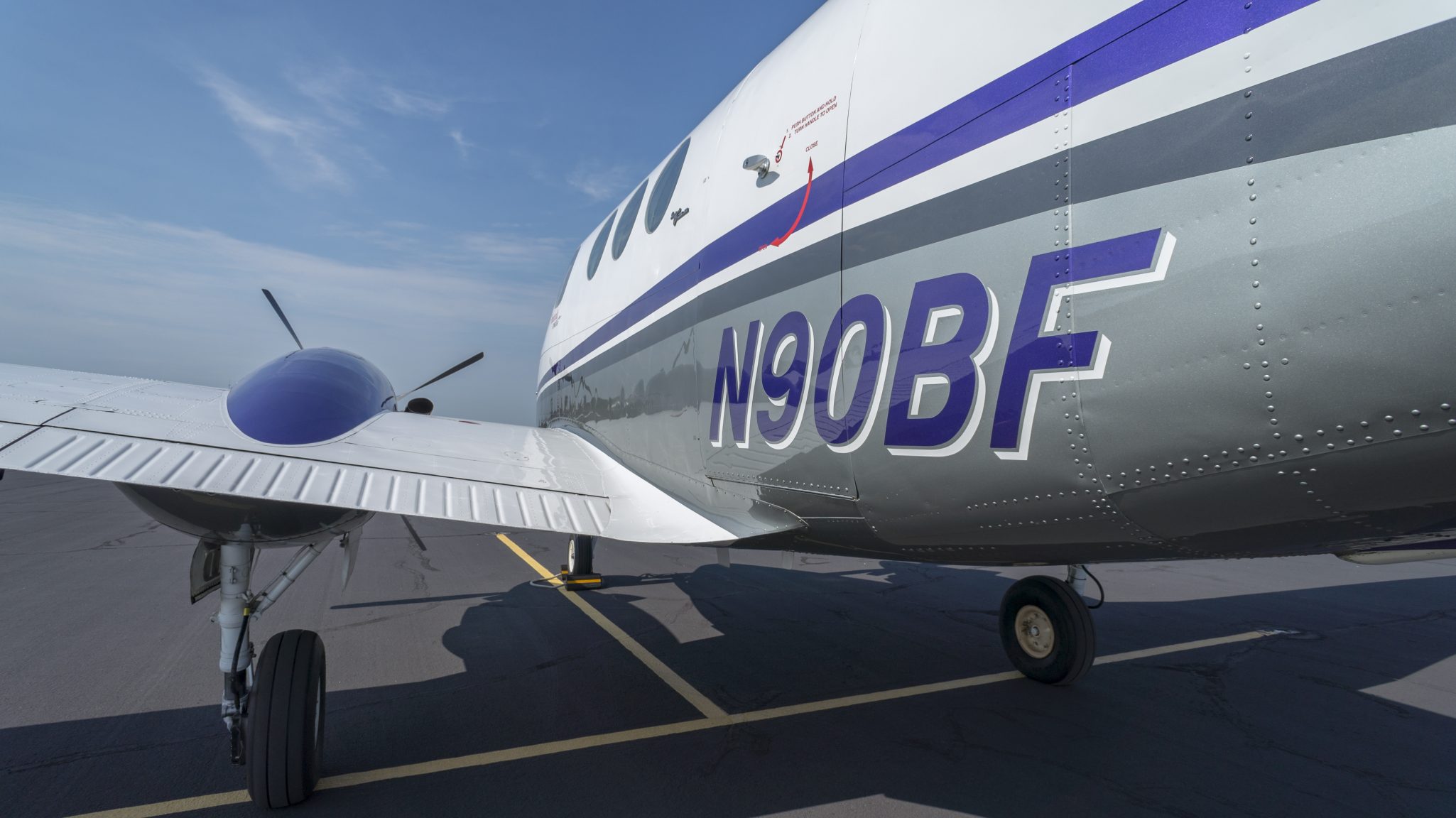 1975 Beechcraft King Air E90 - jetAVIVA - Life Is Short, Fly a Jet.
