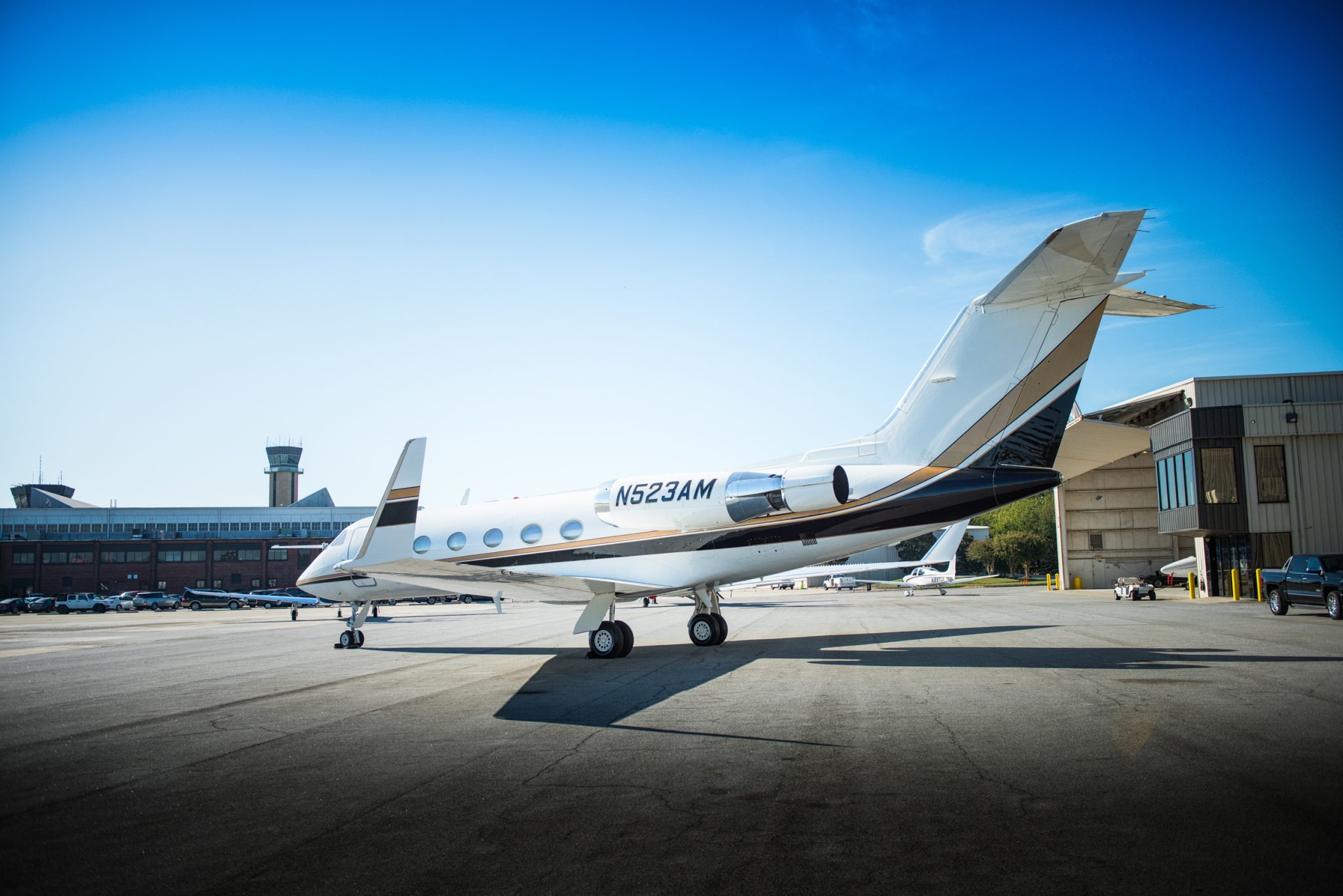1982 Gulfstream GIII - jetAVIVA - Life Is Short, Fly a Jet.