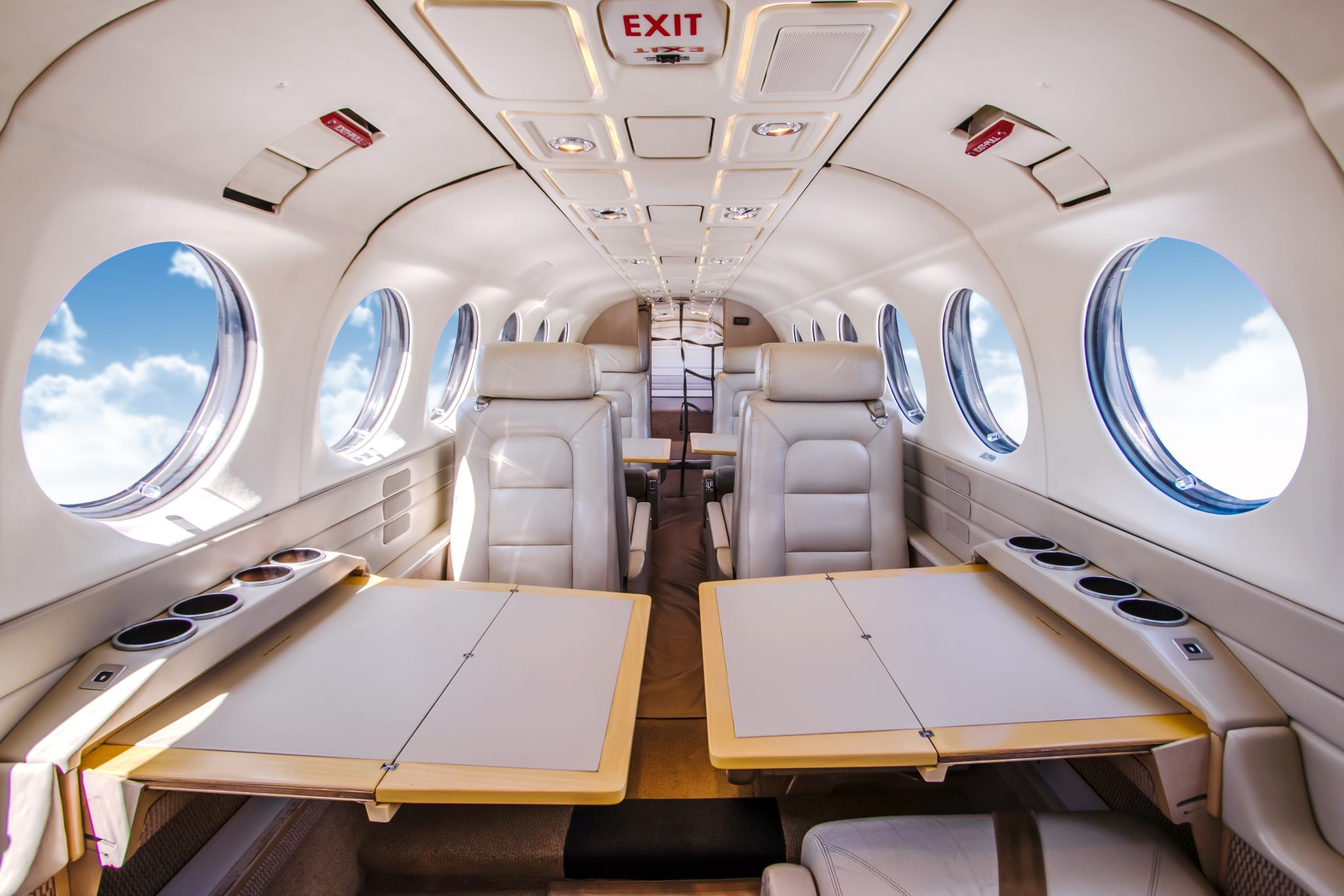 1995 Beechcraft King Air 350 - jetAVIVA - Life Is Short, Fly a Jet.