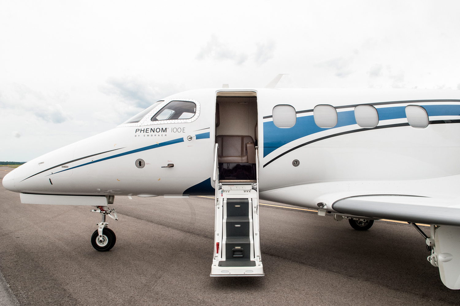2015 Embraer Phenom 100E - jetAVIVA - Life Is Short, Fly a Jet.