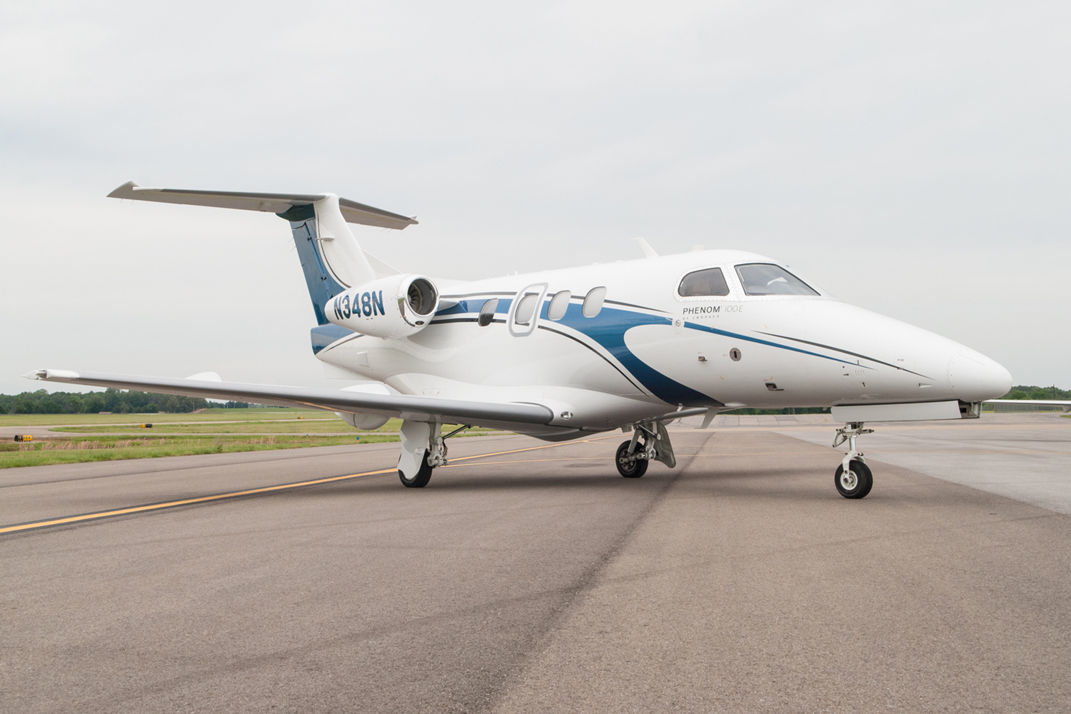 2015 Embraer Phenom 100E - jetAVIVA - Life Is Short, Fly a Jet.