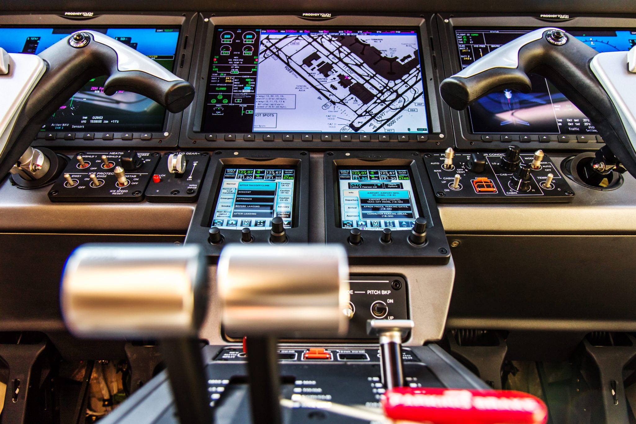 2015 Embraer Phenom 300 - jetAVIVA - Life Is Short, Fly a Jet.