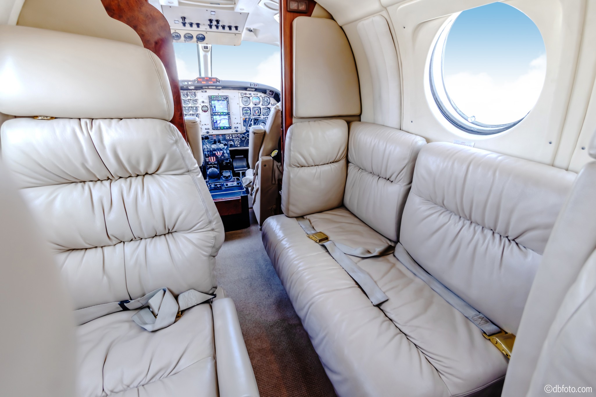 1982 King Air B200 SN BB-948 - jetAVIVA - Life Is Short, Fly a Jet.