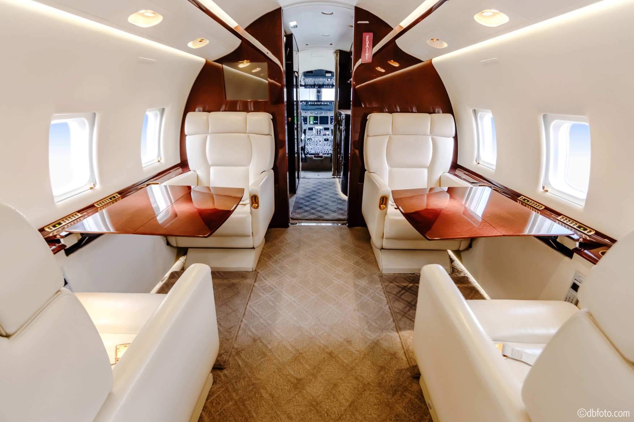 2001 Challenger 604 SN 5488 - jetAVIVA - Life Is Short, Fly a Jet.