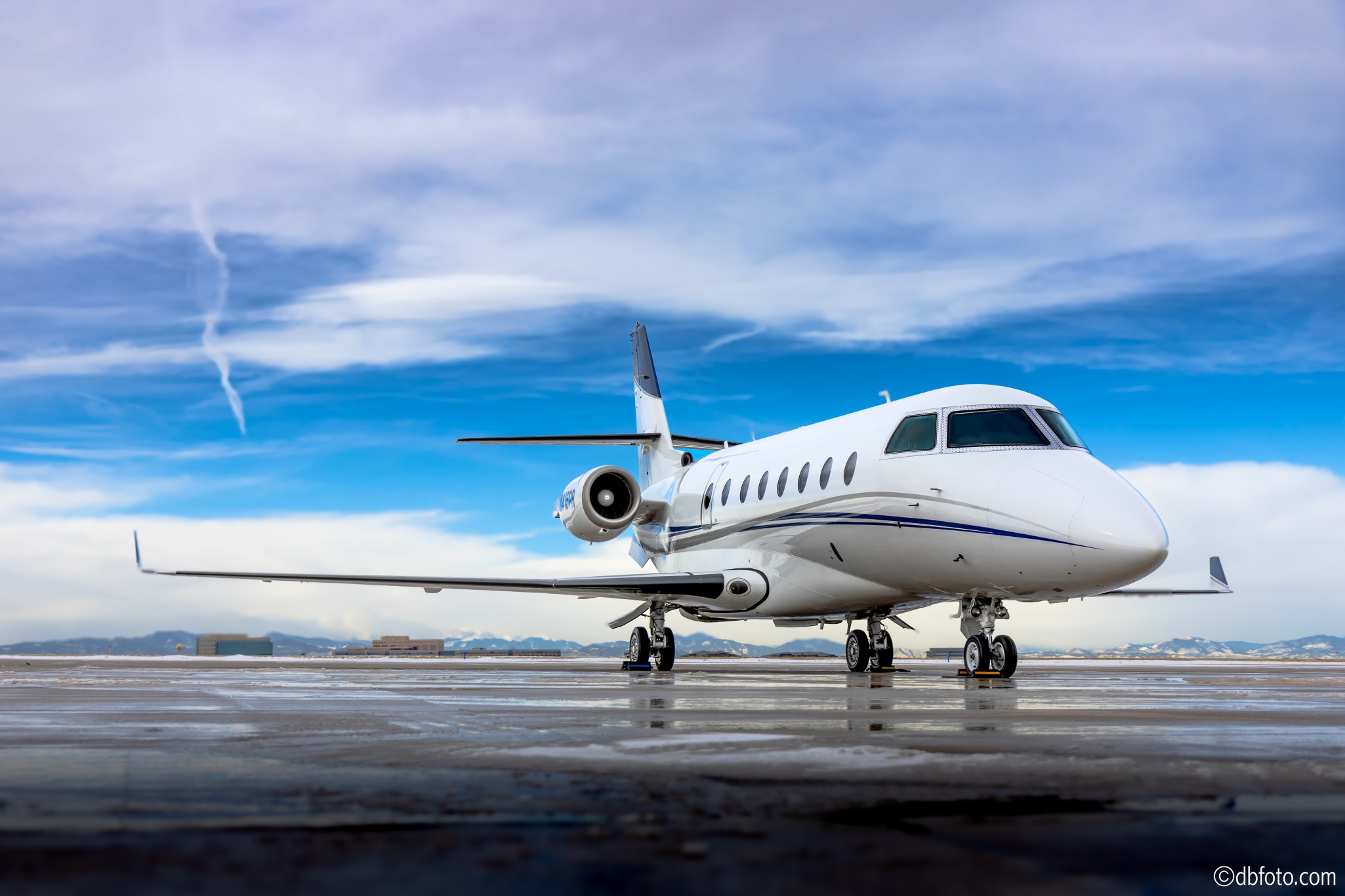 2000 Gulfstream G200 SN G200-017 - jetAVIVA - Life Is Short, Fly a Jet.