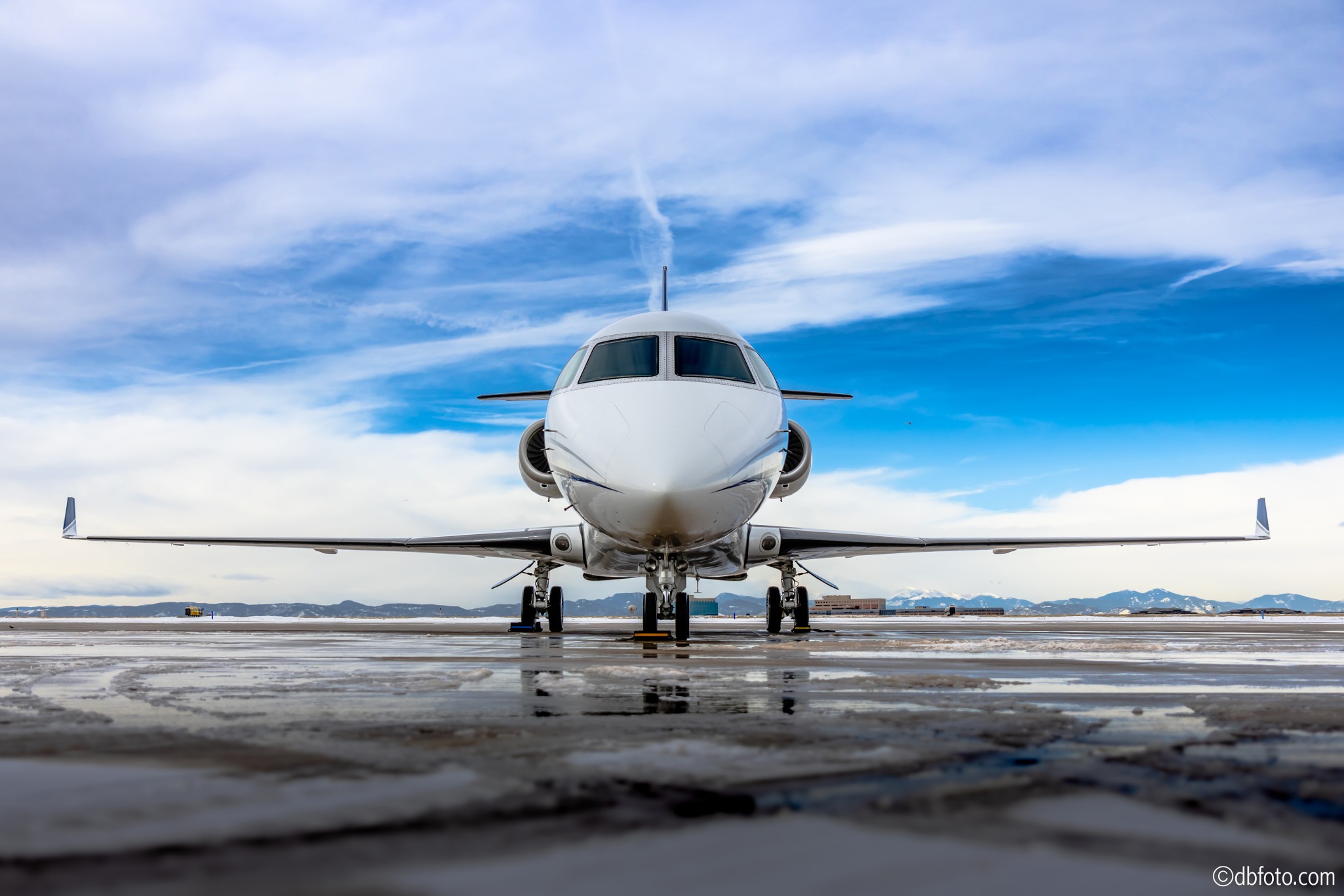 2000 Gulfstream G200 SN G200-017 - jetAVIVA - Life Is Short, Fly a Jet.