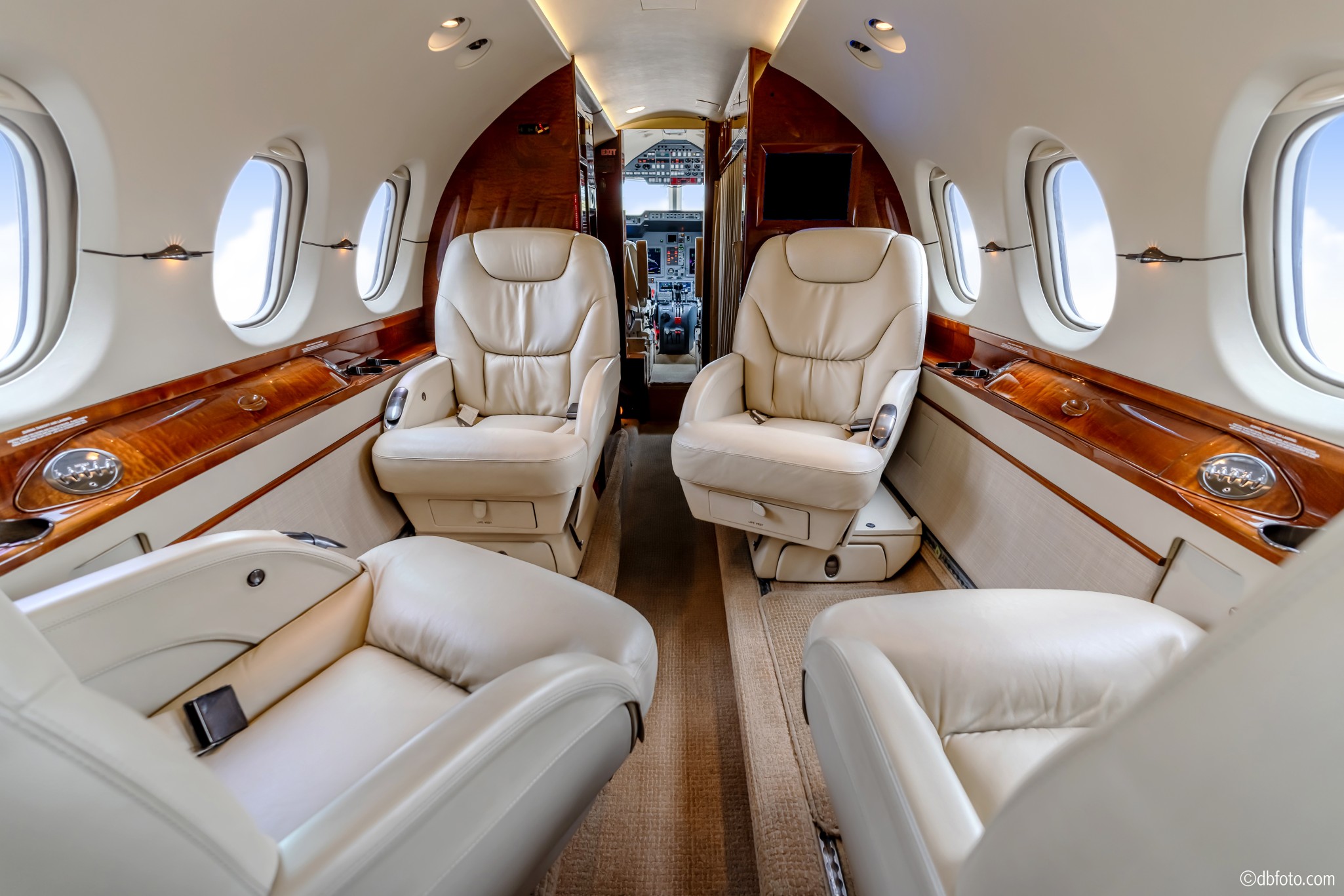 2004 Hawker 800XP SN 258653 - jetAVIVA - Life Is Short, Fly a Jet.
